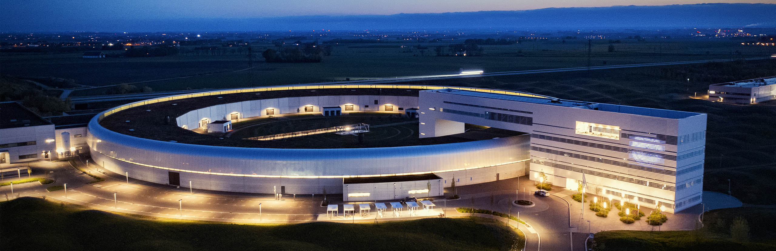 The list of achievements is long – review committee congratulates MAX ...